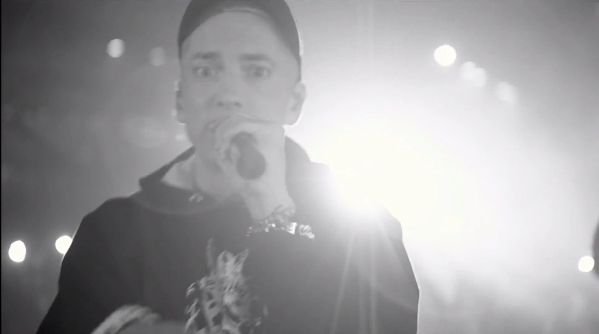 Syndrome Rejoins Eminem, This Time for Live Video Shoot at Inaugural ...